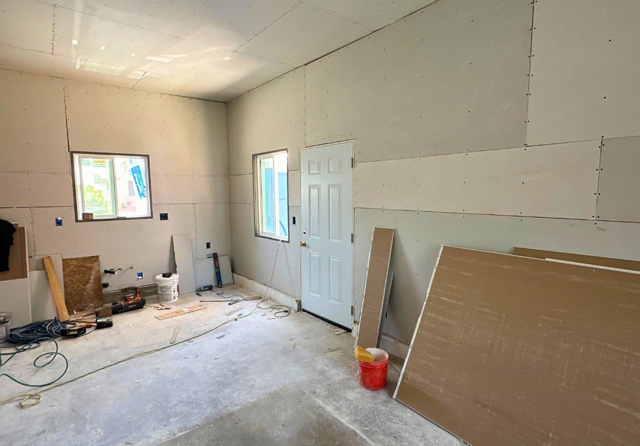 Build an ADU: Your Guide to Smart Choices And Budget Tips